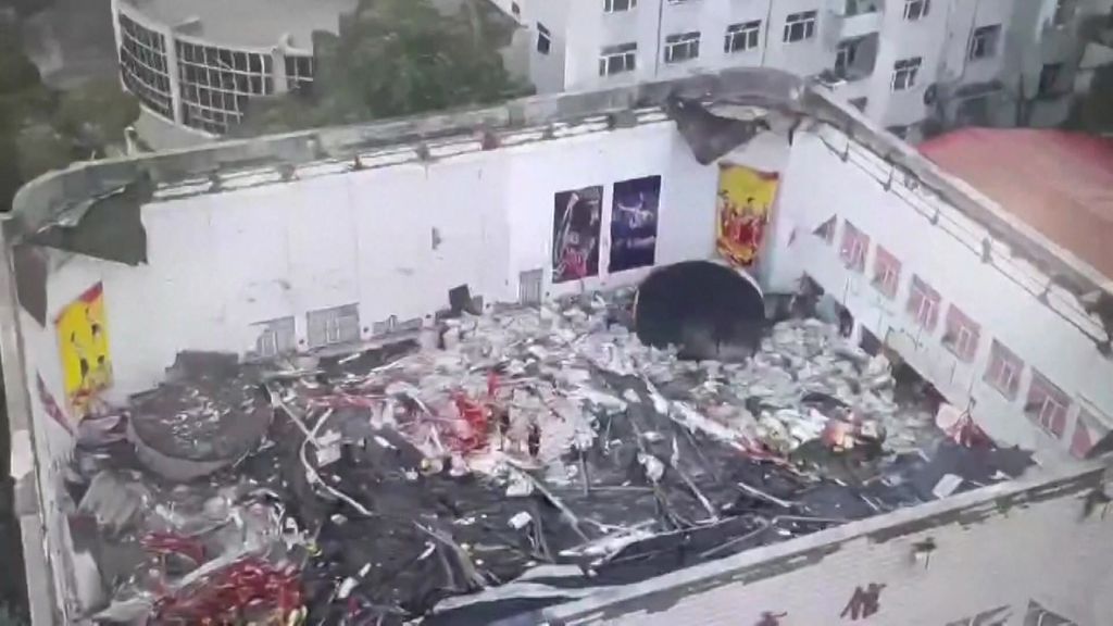 Eleven people dead after school gym's roof collapses in Qiqihar, China ...