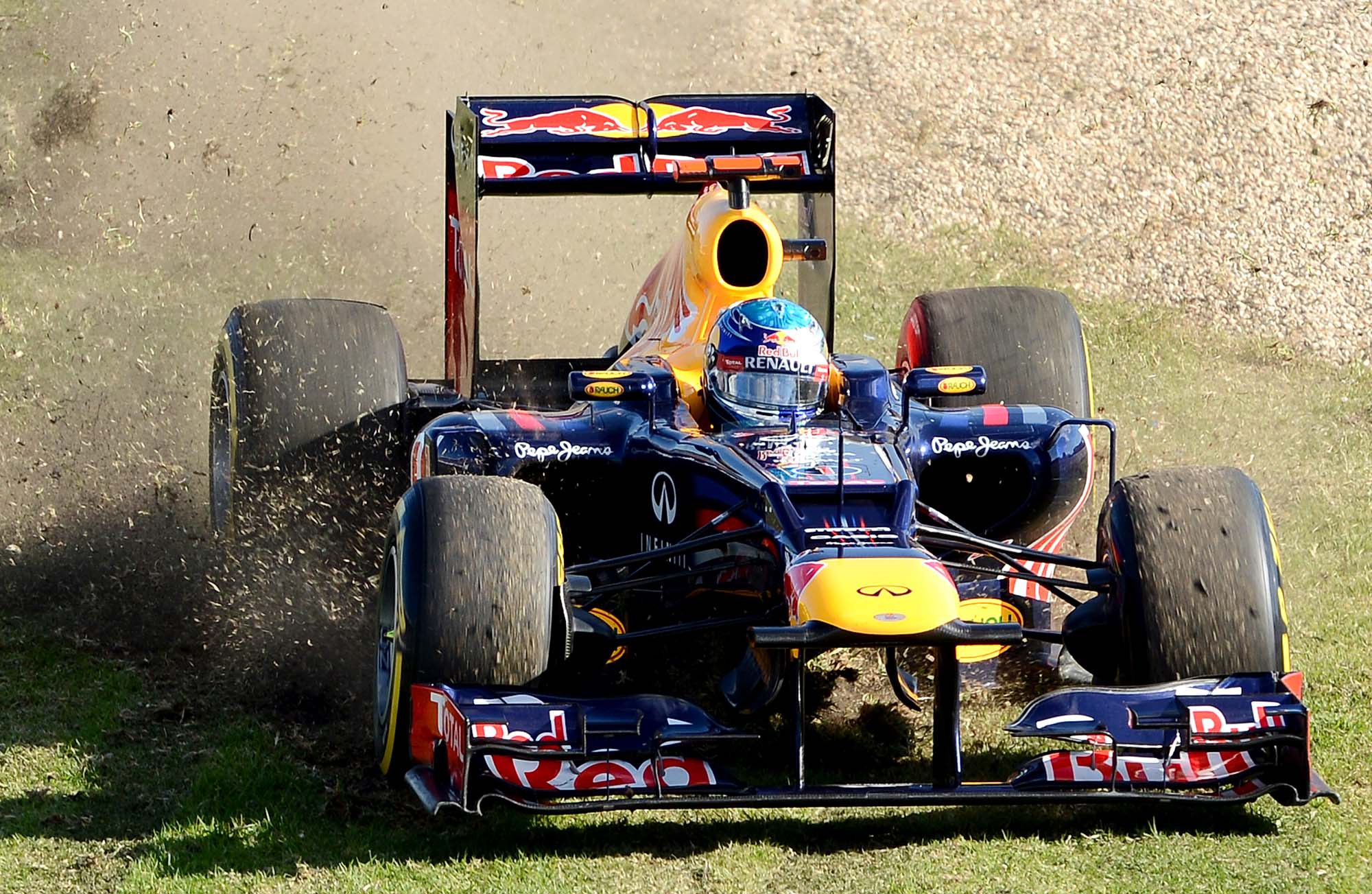 Formula One 2014 season preview: Mercedes and Ferrari primed to snatch ...