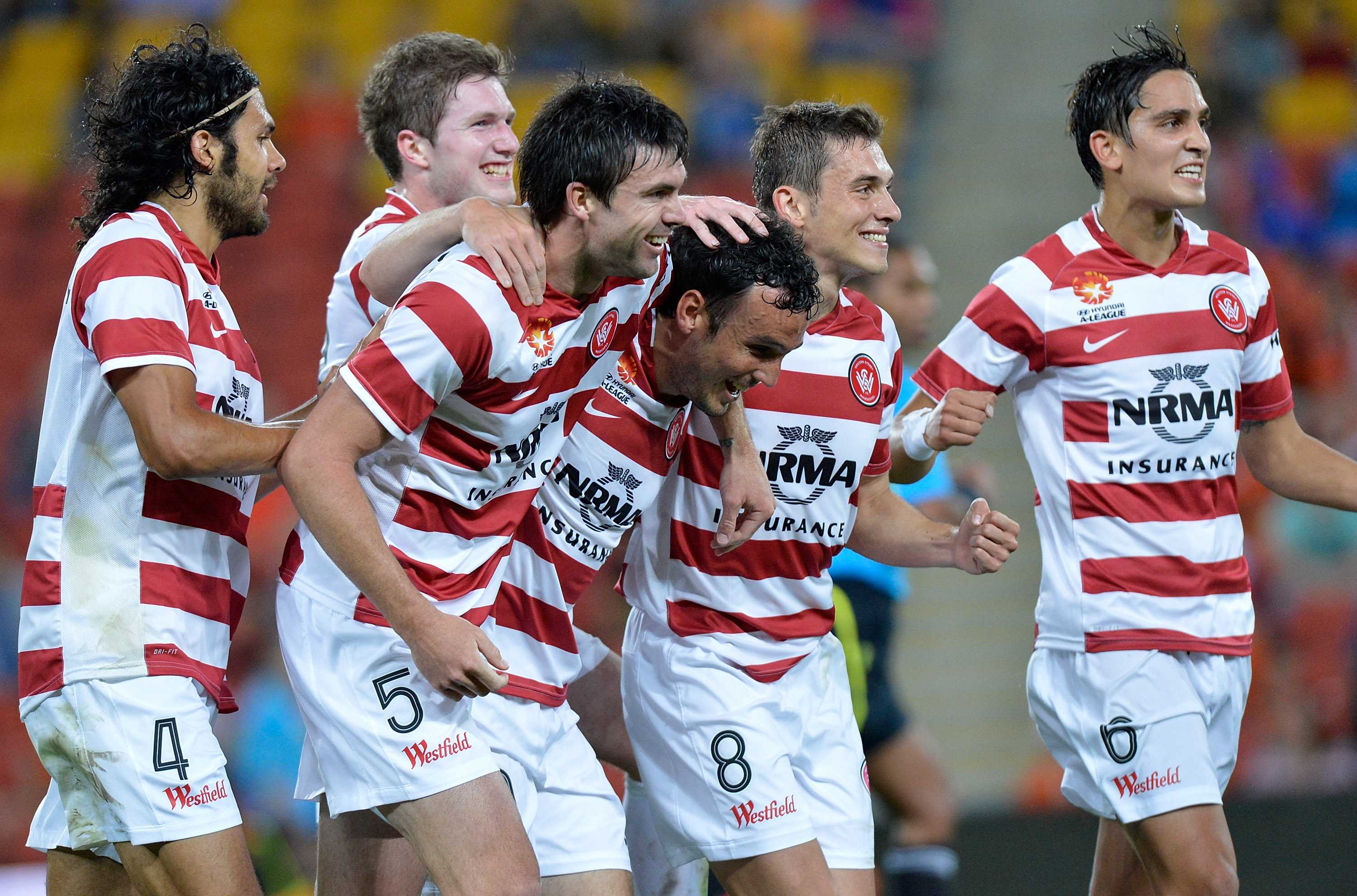 Wanderers shock Roar in Brisbane - ABC News