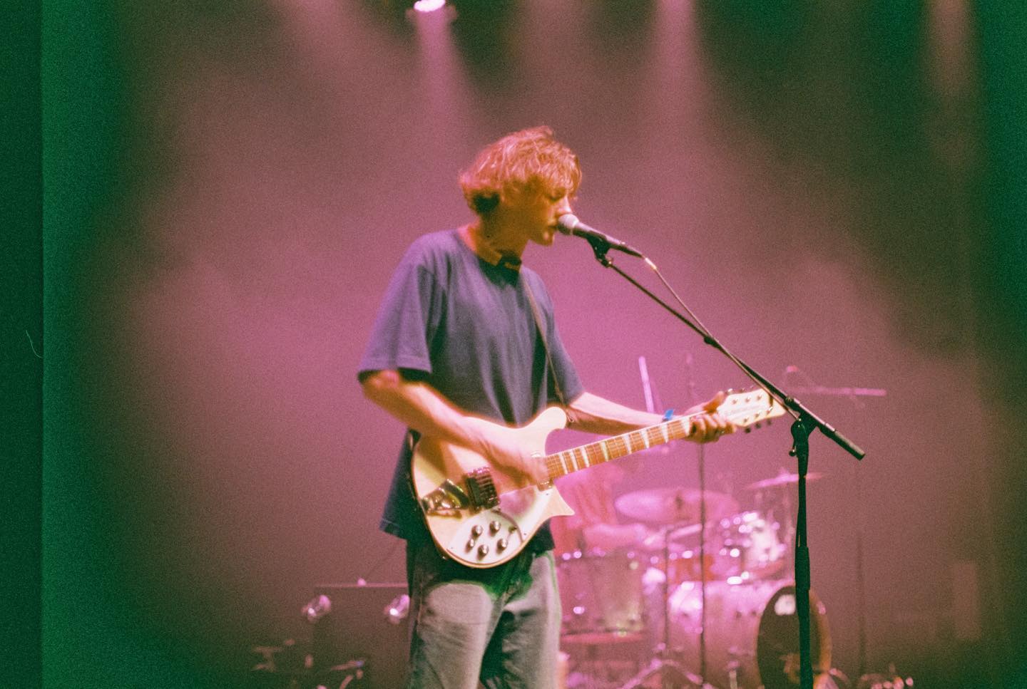 How Wet Leg got their start with a lumpy couch - triple j