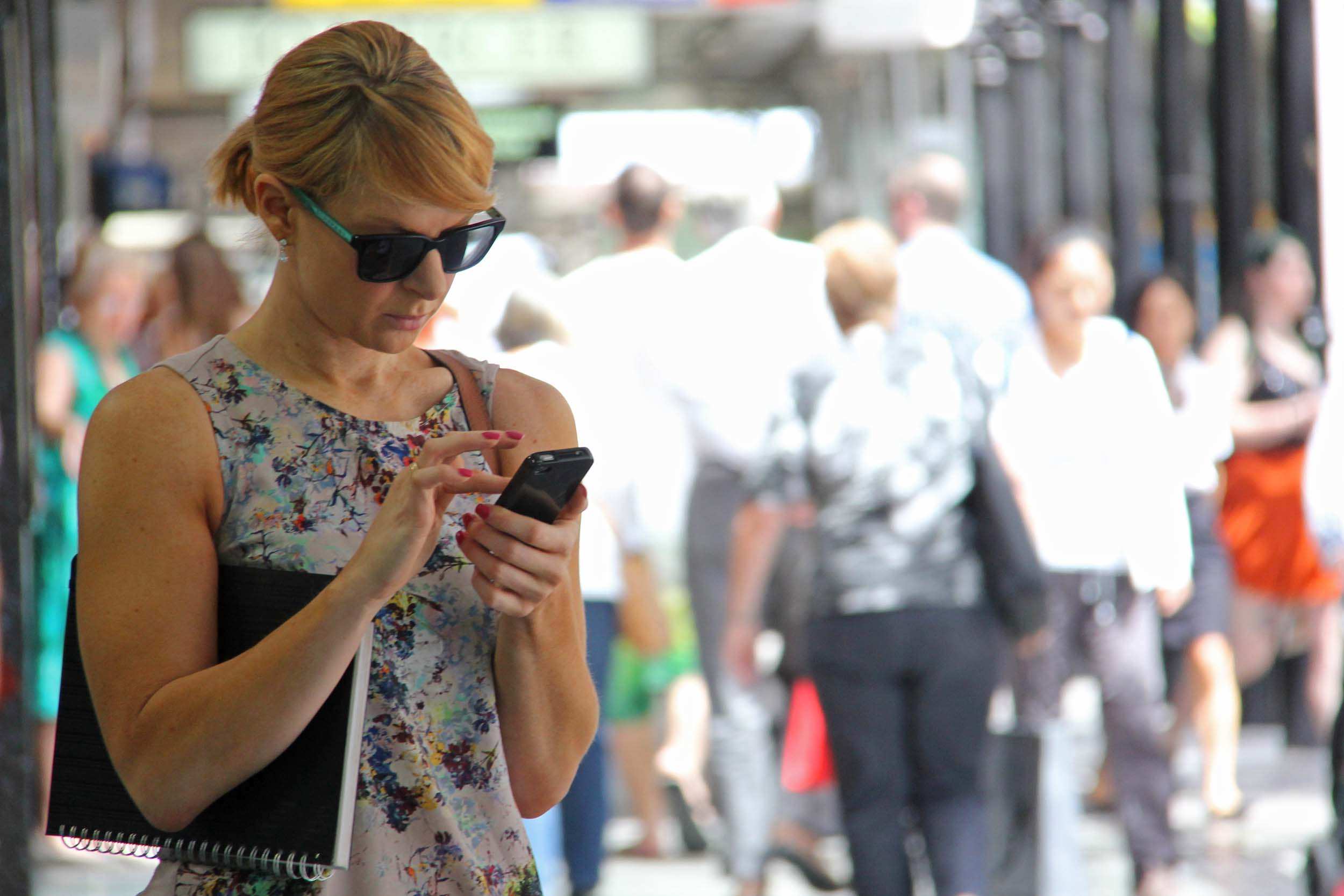 Modern Day manners in the age of mobile phones and social media - ABC ...