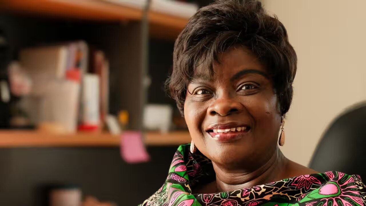 The girl who turned her head away - ABC listen