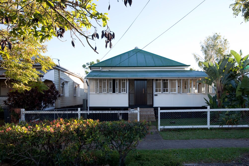Bring back the eaves, says Grand Designs Australia's Peter Maddison ...