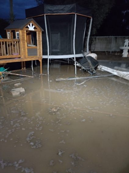 Water storage tank bursts flooding Nhill streets and damaging homes ...