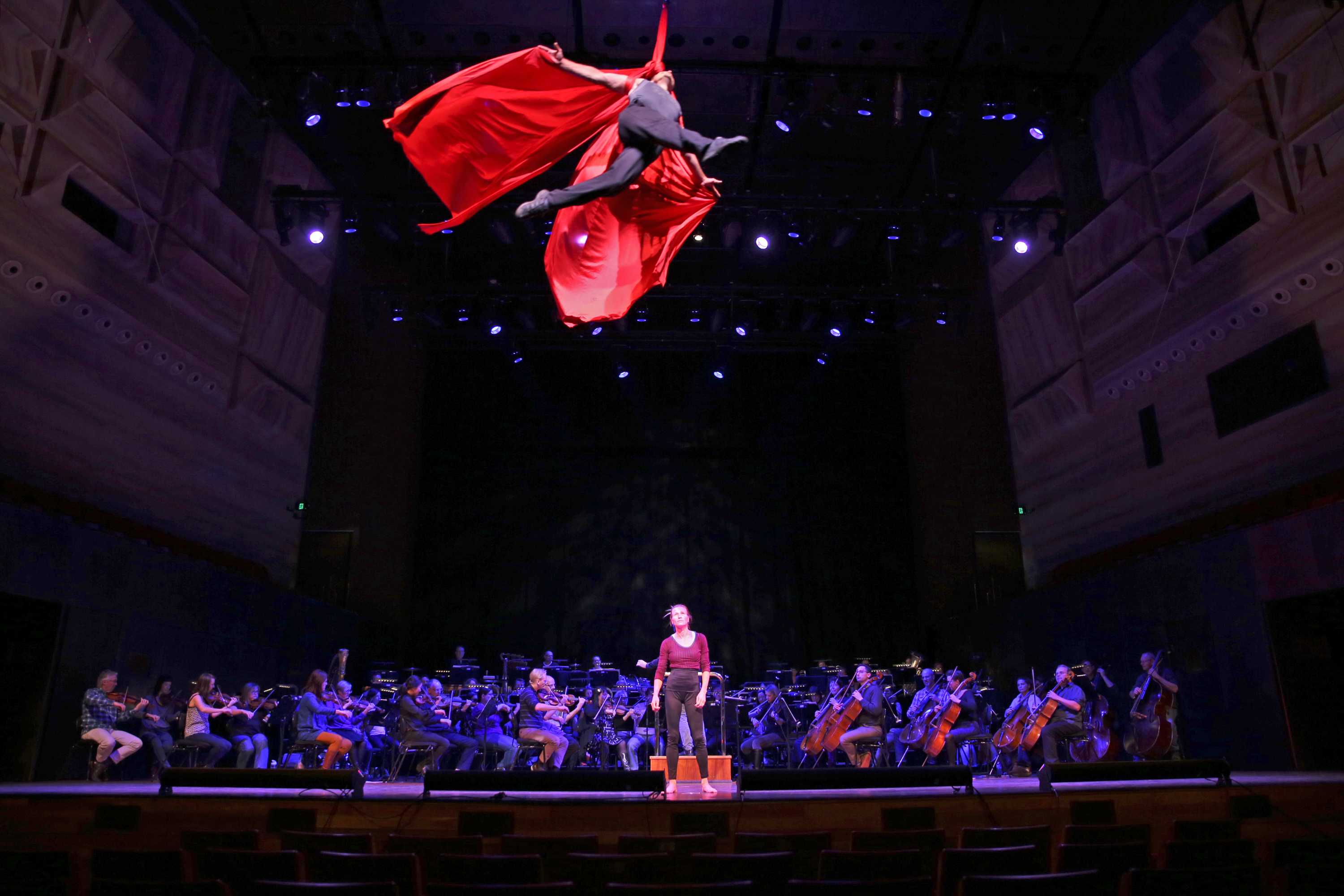 Melbourne Symphony Orchestra joins forces with a circus troupe to reach ...