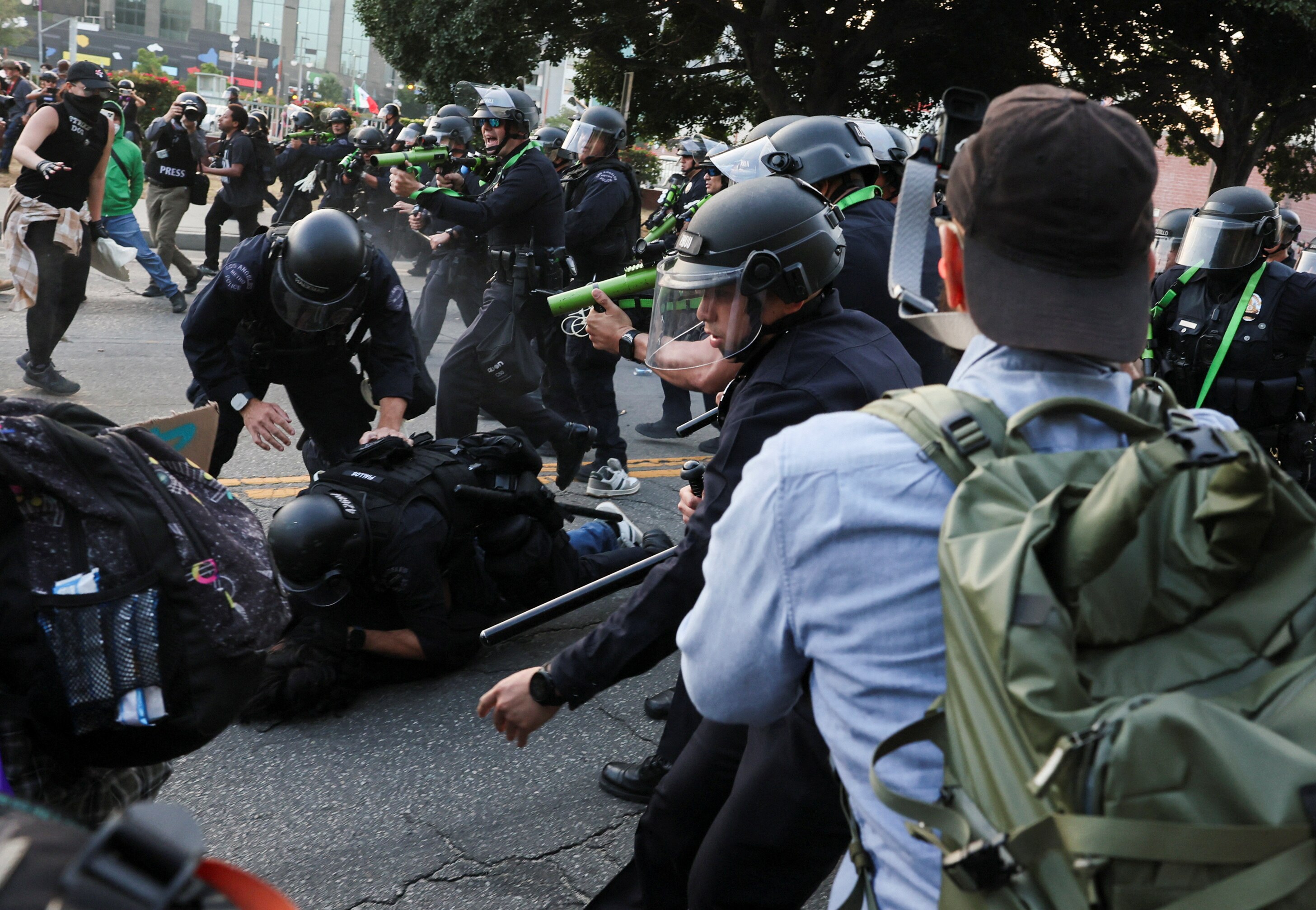 Matt Peacock, former ABC journalist renowned for investigating asbestos ...
