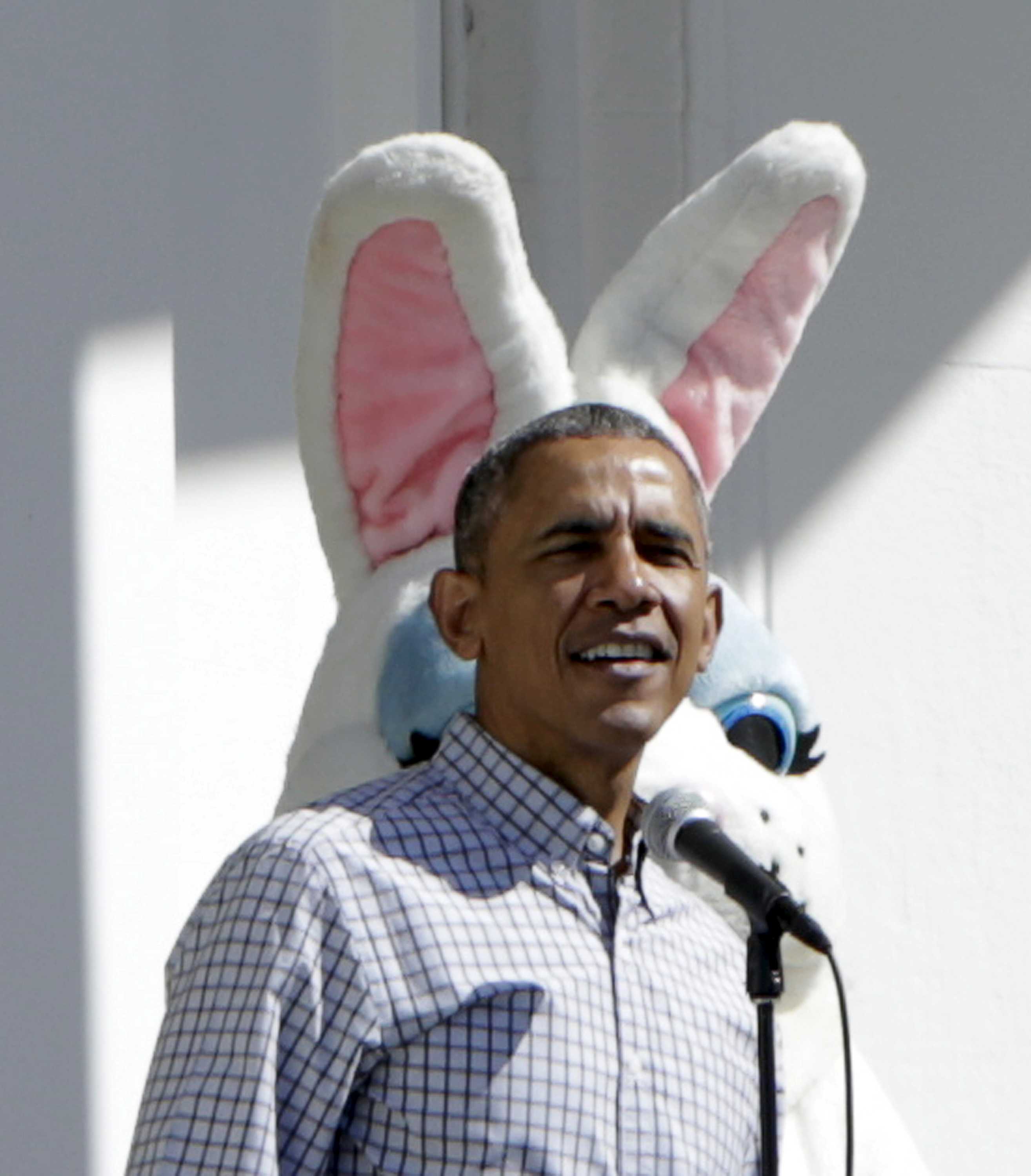 Giant rabbits and odd photos: The annual White House Easter Egg Roll ...