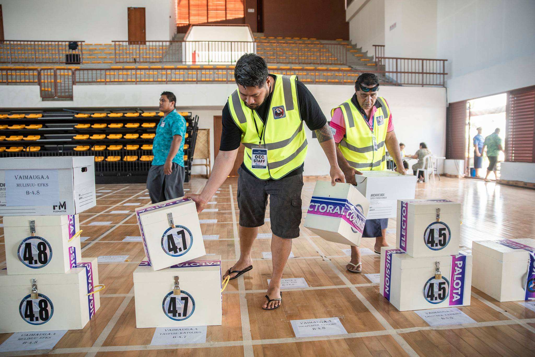 Samoa's political crisis deepens, caretaker PM accused of power grab ...