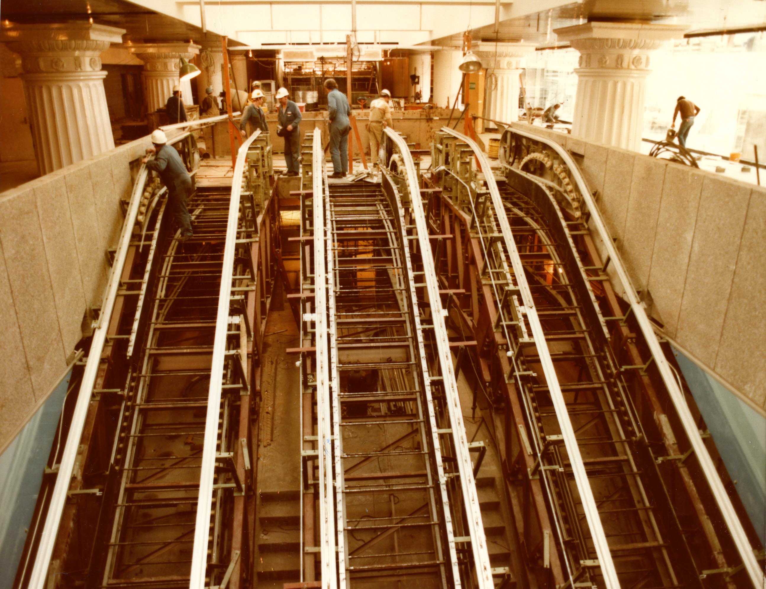 Melbourne Rail Link: City Loop construction photos give glimpse of what ...