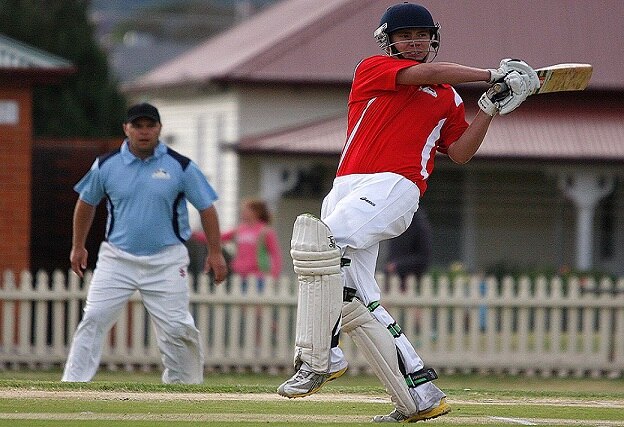Indigenous XI denied win in thrilling Cricket Cup finish - ABC News