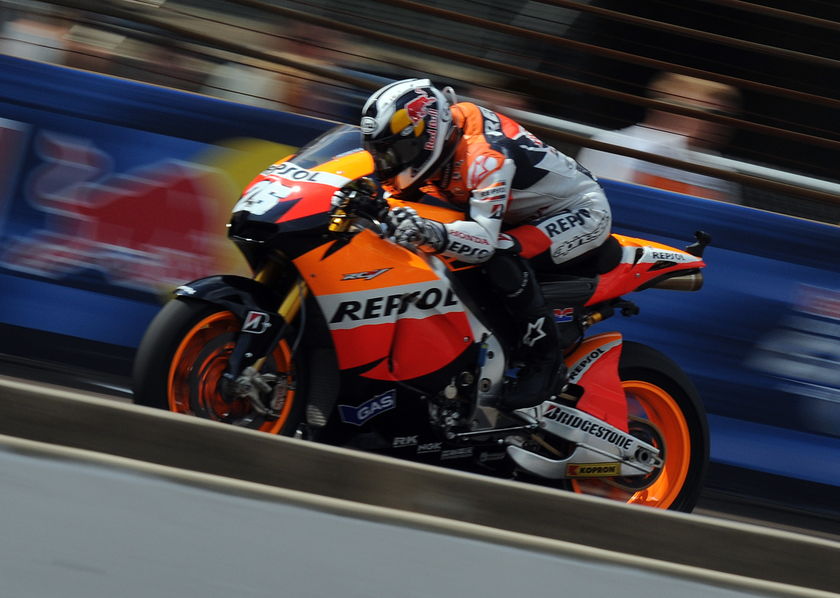 Japanese Tomizawa dies after Moto2 crash - ABC News