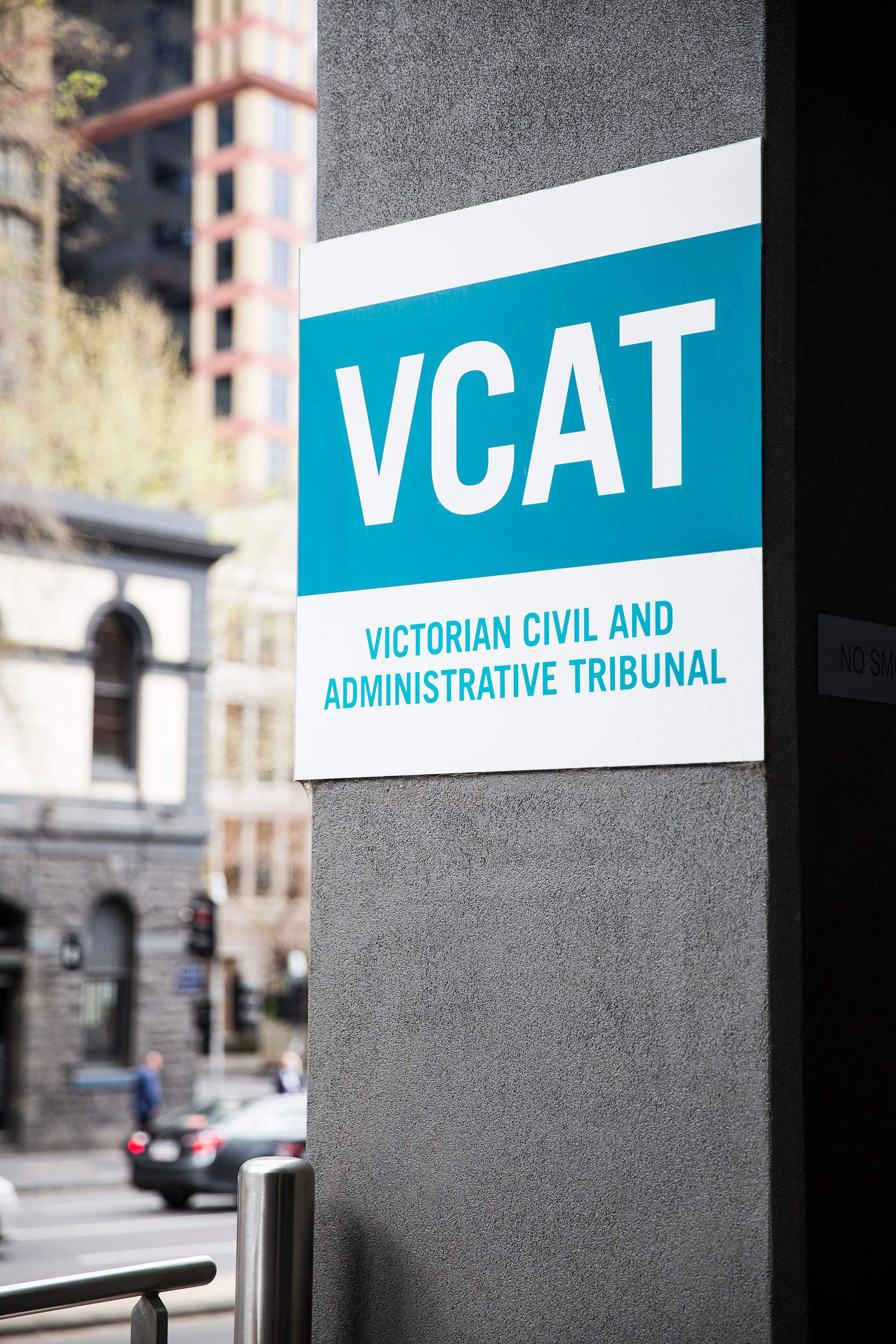 Year-long VCAT backlog troubling tenants, landlords - ABC listen