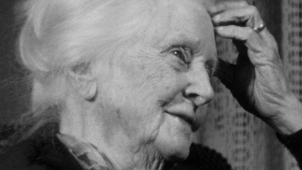 Centenarian reflects on a long and happy life (1961) - ABC News