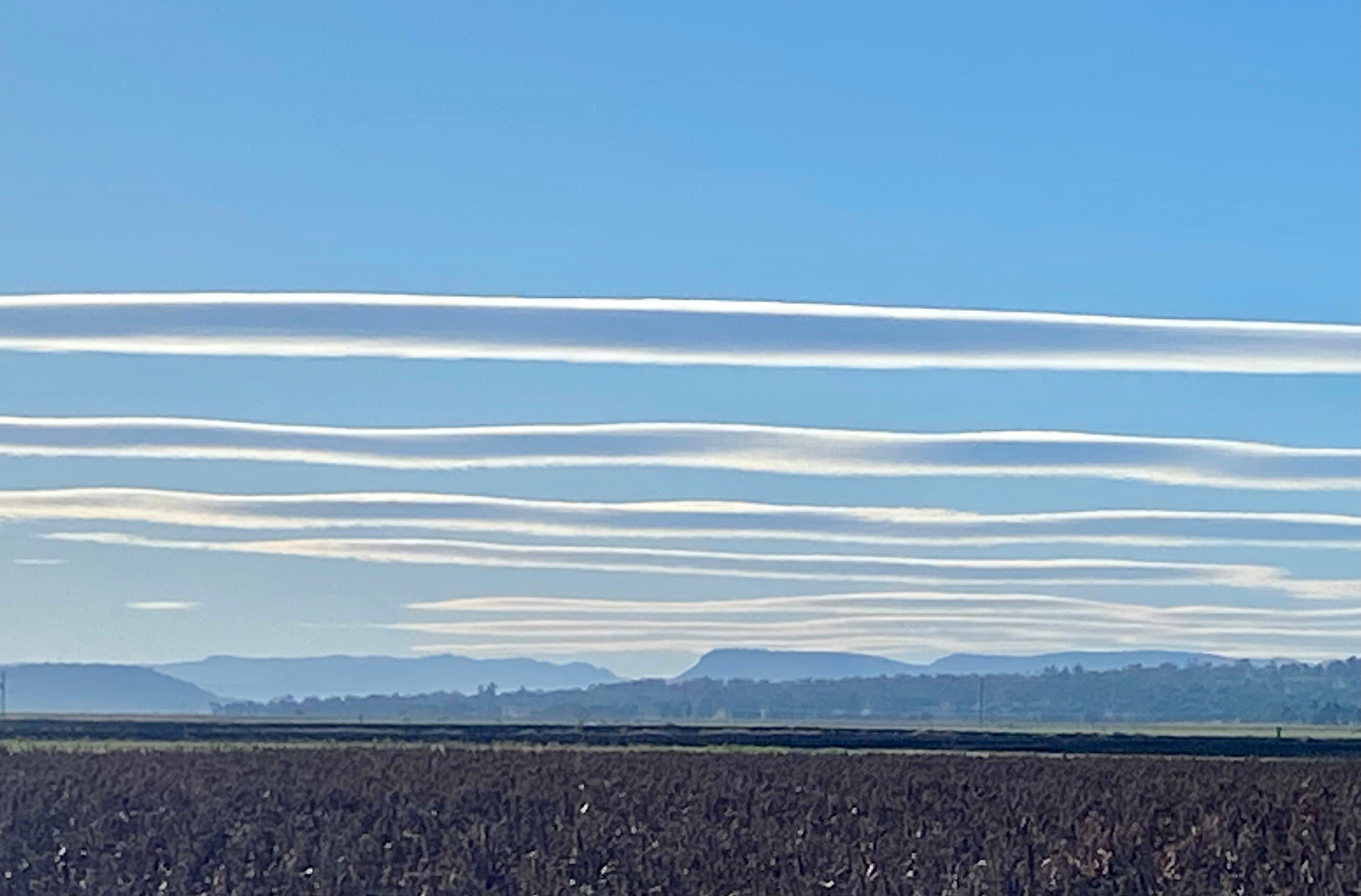 Westerly winds on the Southern Downs give rise to unique 'mountain wave ...