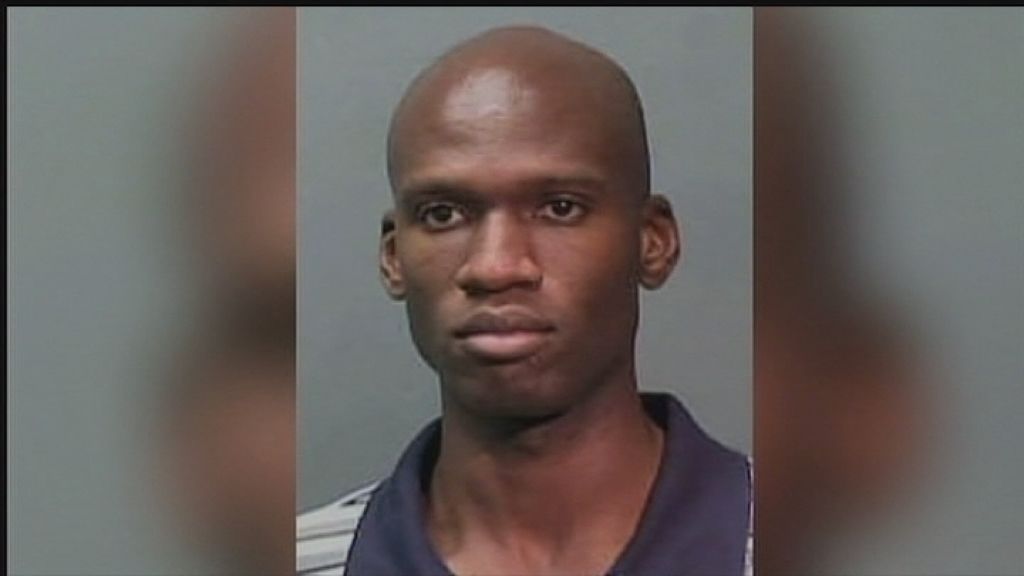 Washington Navy Yard shooting: authorities question why Aaron Alexis ...