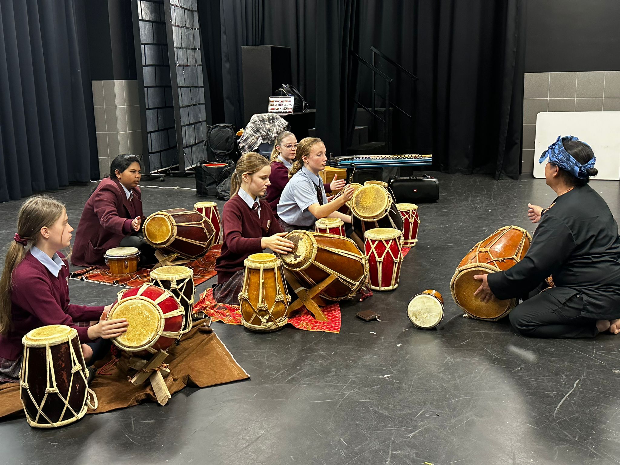 Menarik Minat Belajar Bahasa Indonesia di Australia Lewat Alat Musik ...