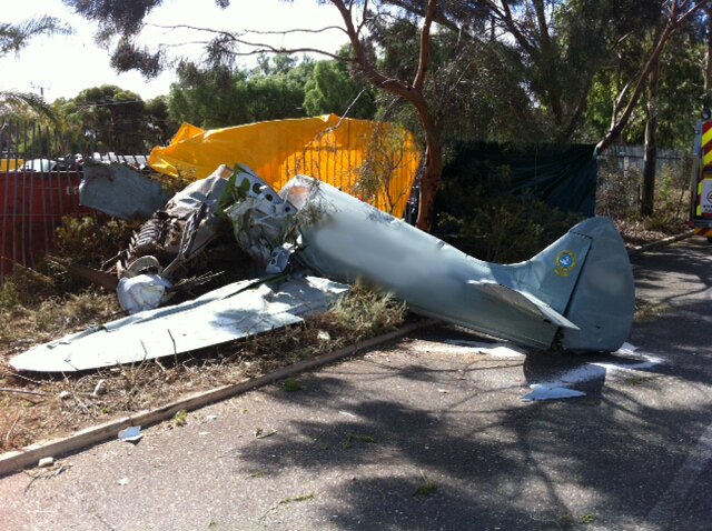Investigation begins after fatal Spitfire crash - ABC News