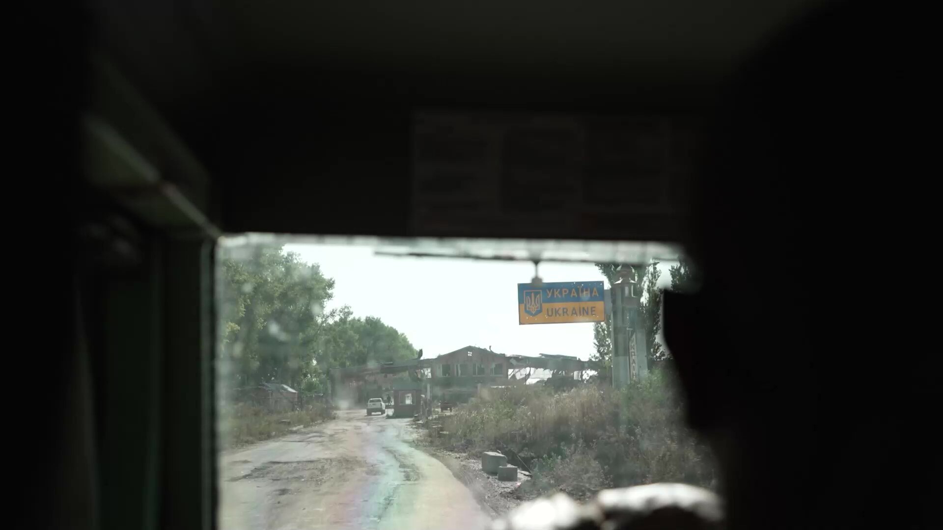 ABC leaving Russia crossing back into Ukraine - ABC News