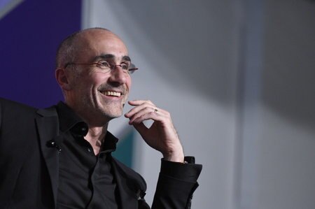 Oprah’s 'self-help guru' Arthur C. Brooks says happiness is a skill any ...