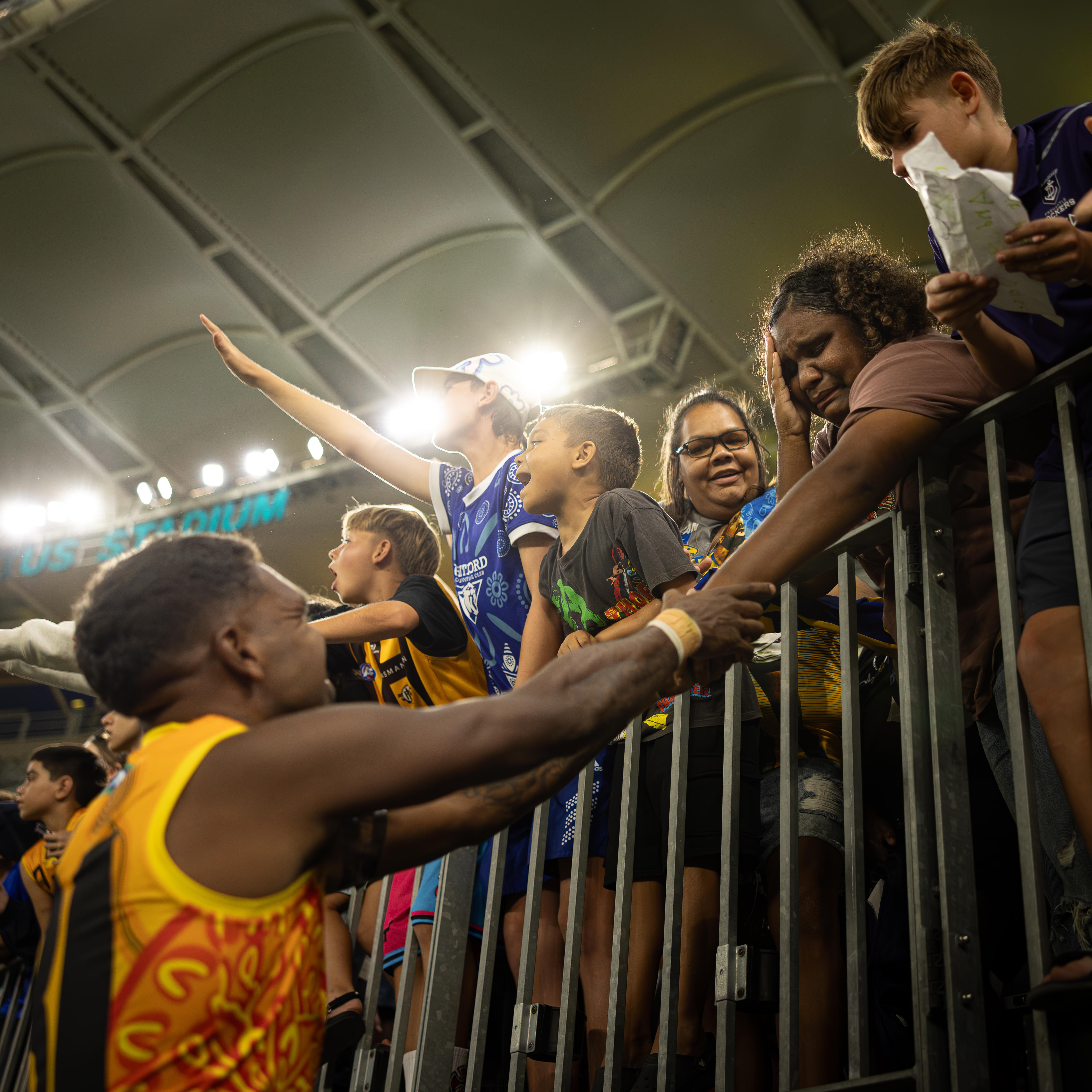 Jesse Pickett captures one of best photos of AFL Indigenous All Stars ...