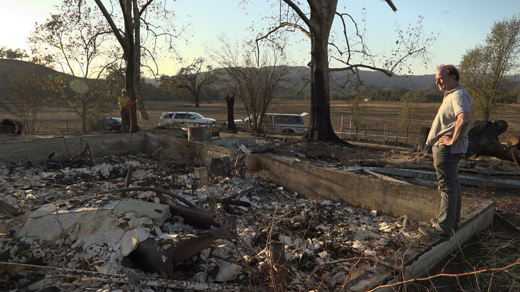 Eric La Franchi details his terrifying escape from a bushfire - ABC News