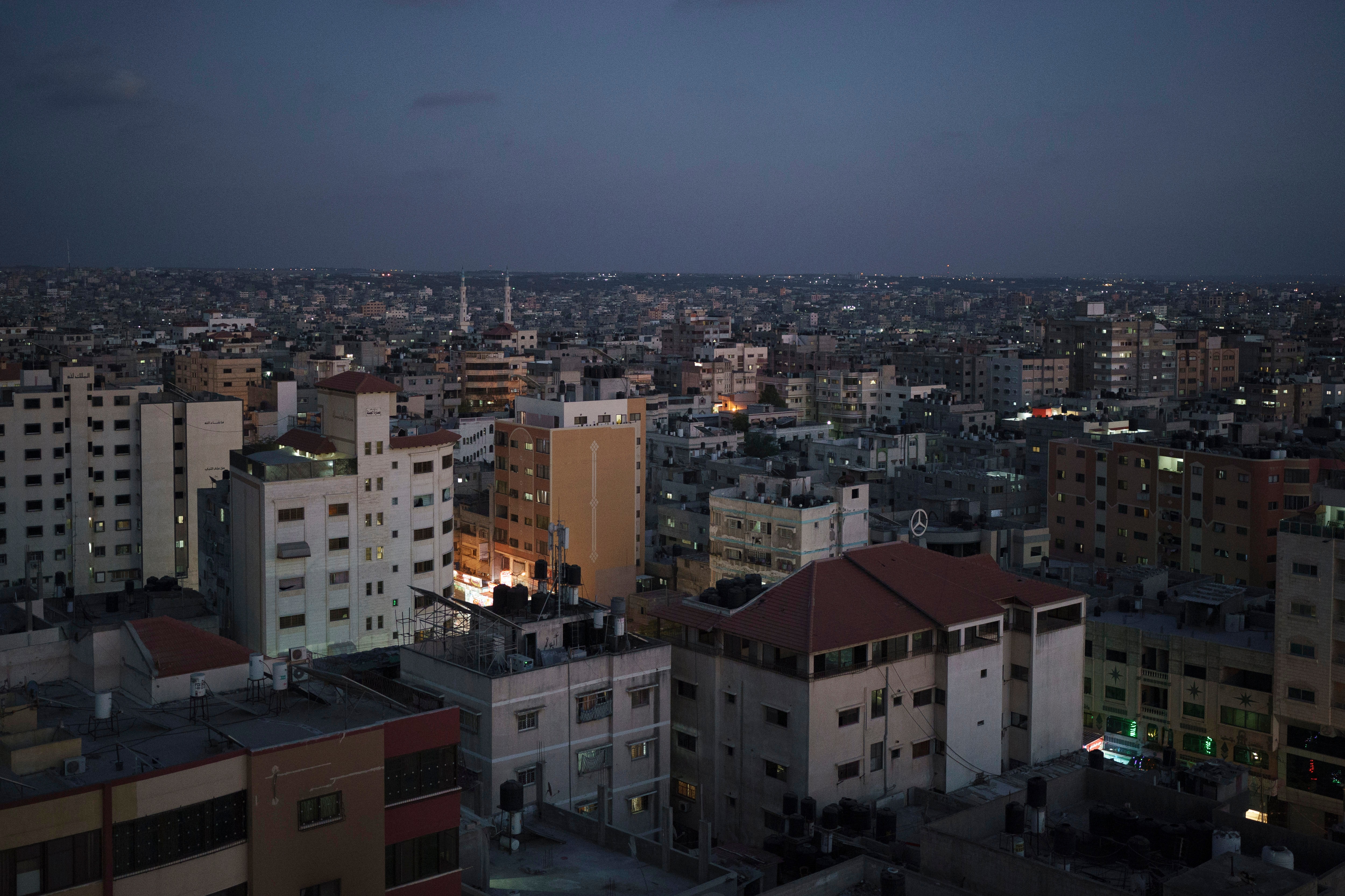 Before and after images show what's left of Gaza after 15 months of war ...