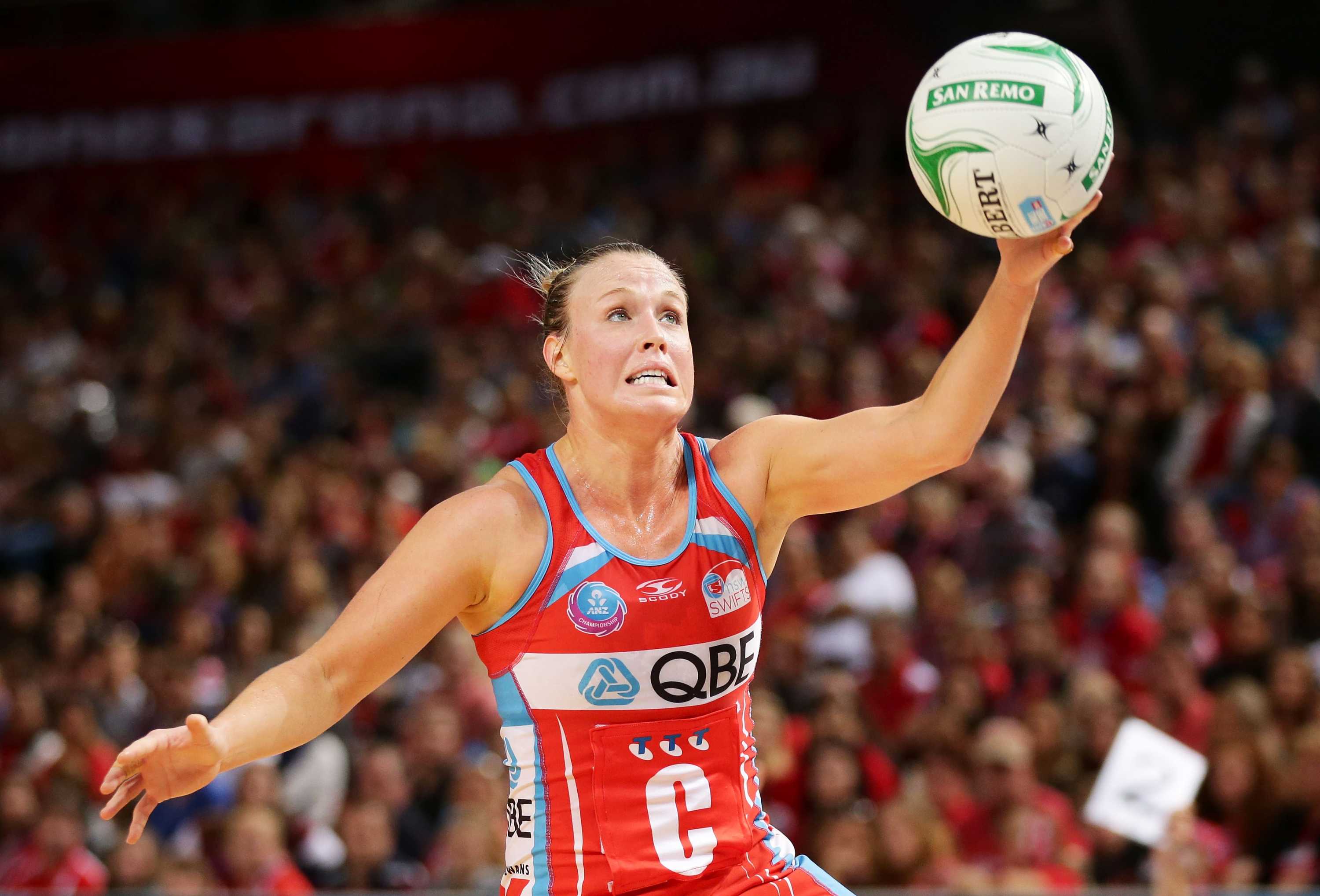 NSW Swifts re-sign Kimberlee Green for 14th netball season - ABC News