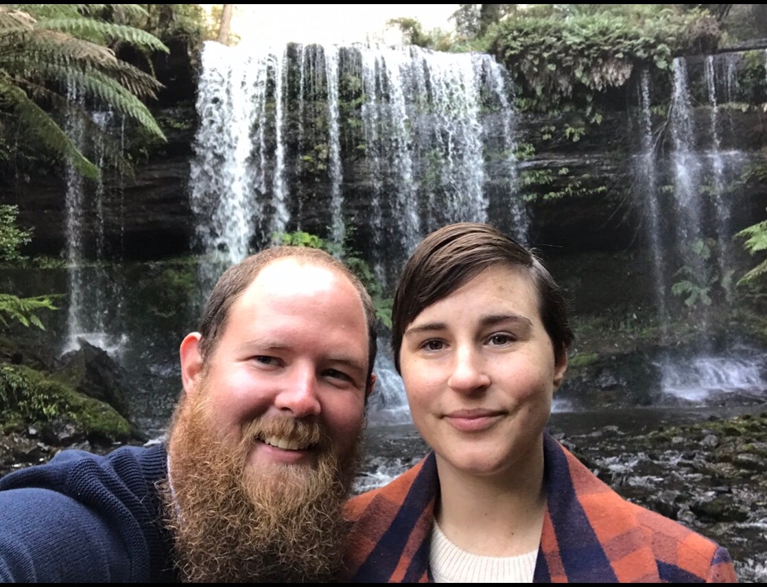 Long-term couples who choose to live apart - ABC News