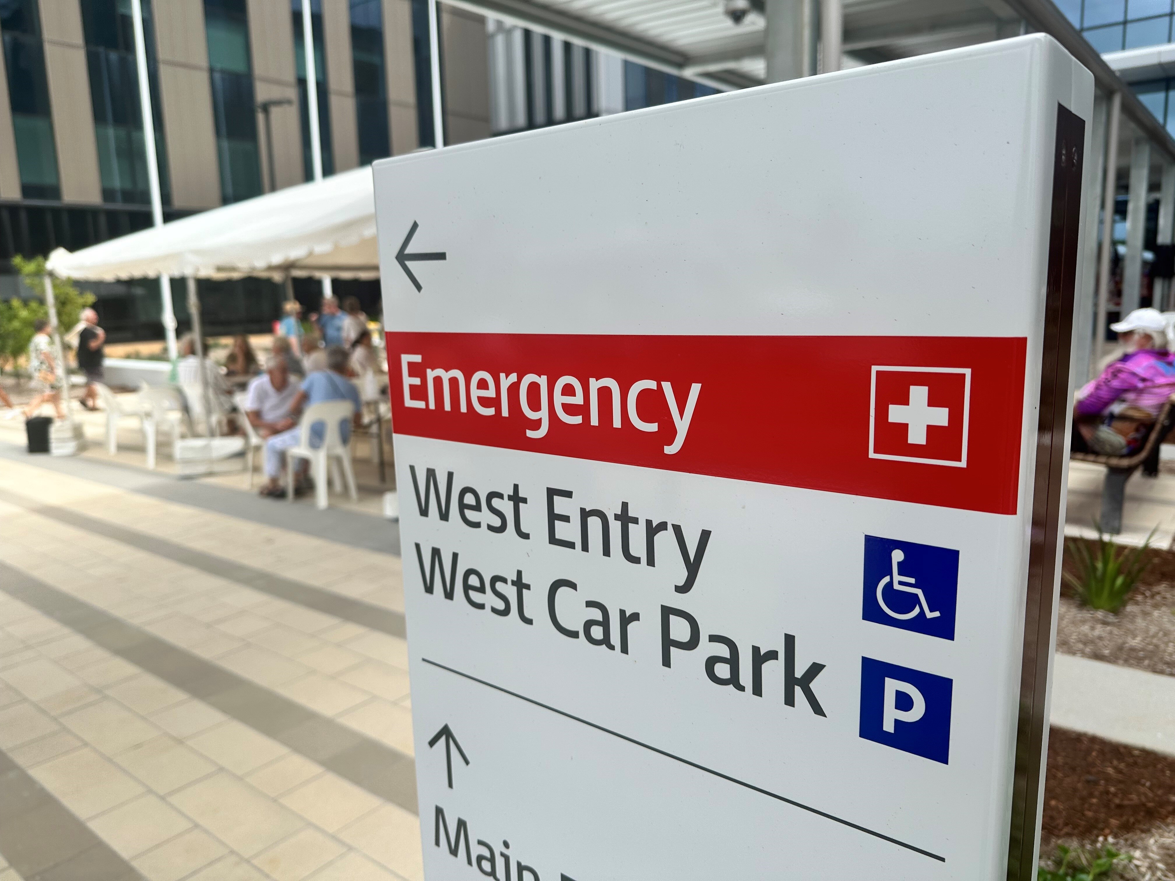 Tweed Valley Hospital car parking 'chaos' infuriates staff, patients ...
