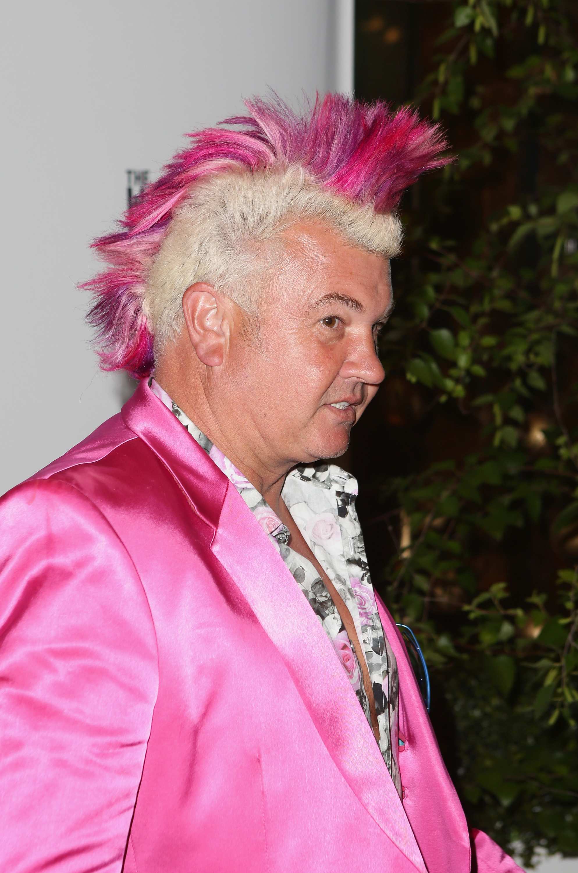 Darryn Lyons: From London paparazzo to Geelong's mayor - ABC News