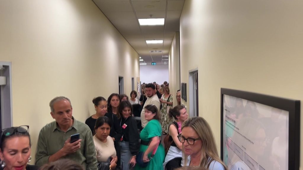 Scenes inside Bondi Junction Westfield - ABC News