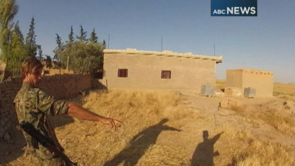 Video shows Reece Harding identifying IED tripwire in Syria - ABC News