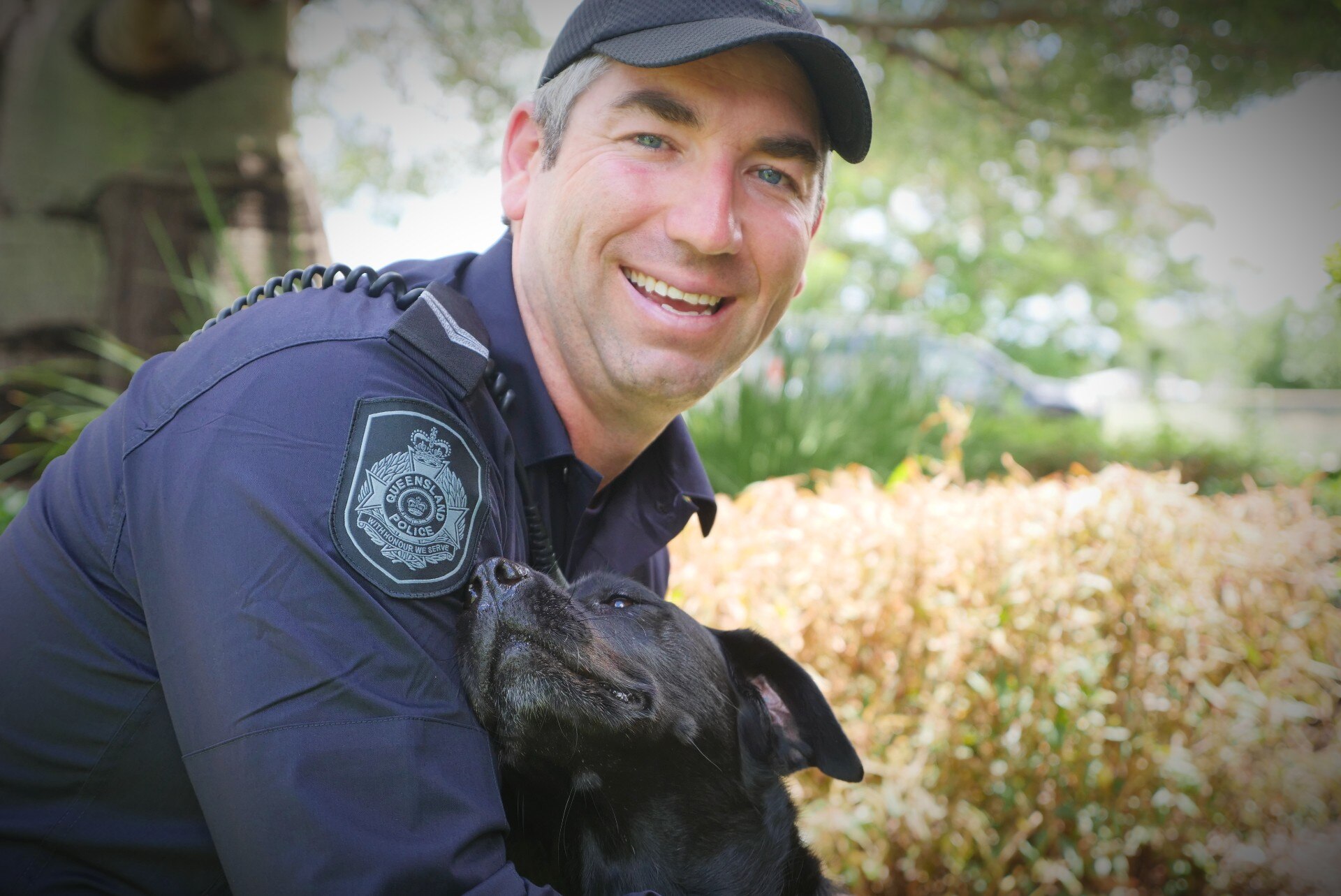 After long careers these two central Queensland police dogs are hanging ...
