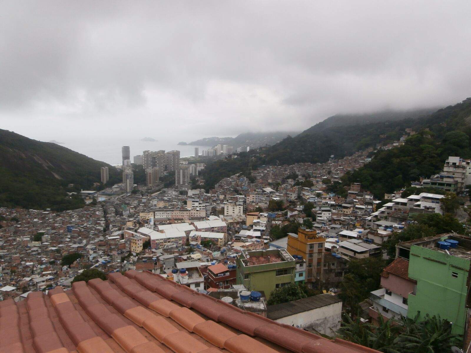 Poverty porn or insightful tour? Inside the shanty 'favela' towns of ...