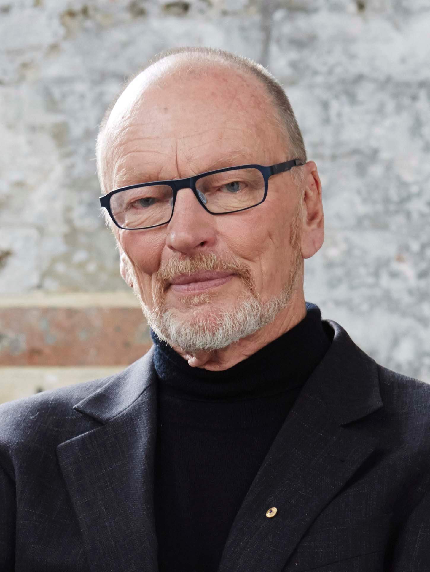 Actor and director John Bell to present ABC Boyer Lectures - ABC listen