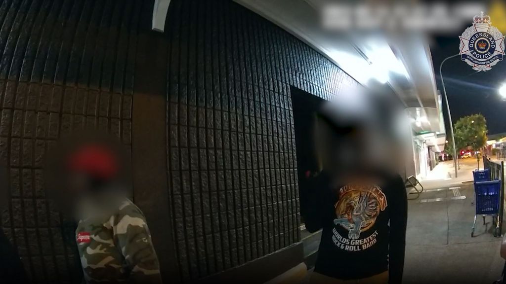 Police conduct patrols targeting youth crime in Townsville. - ABC News