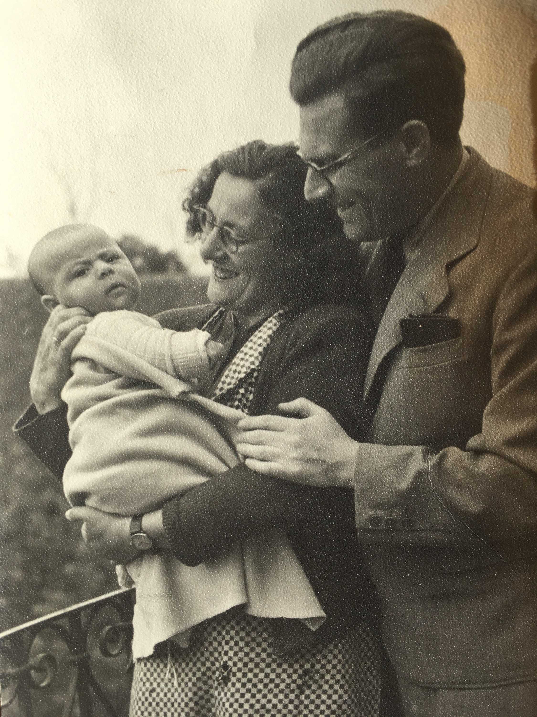 Holocaust survivor Eva Temple was months old when she was sent to a ...