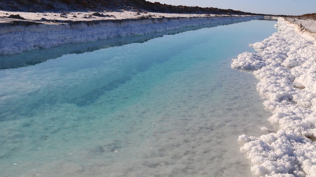 Lake Mackay: A stunning salt lake with the potential to become ...