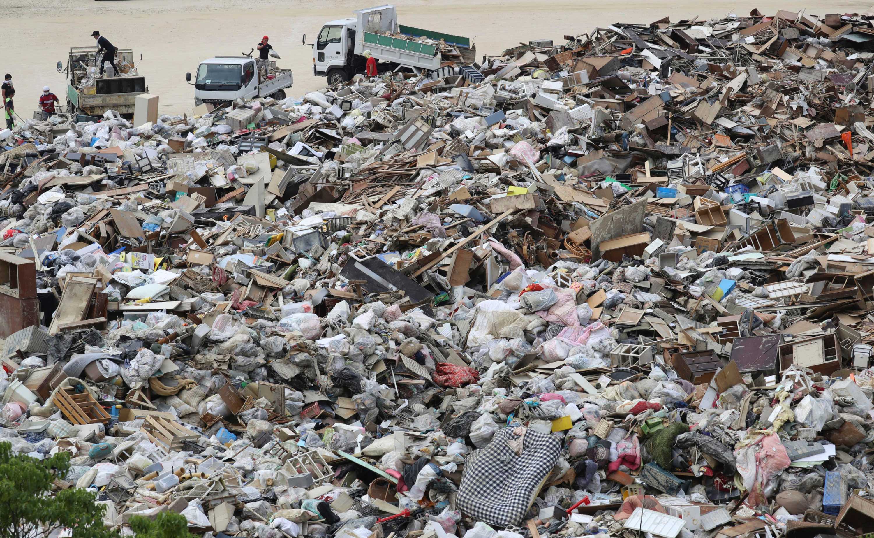 Japan floods: Death toll rises to 200, as UN offers assistance - ABC News