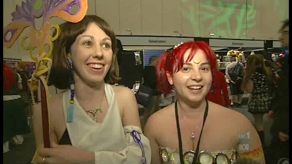 Fans flock to anime convention - ABC News
