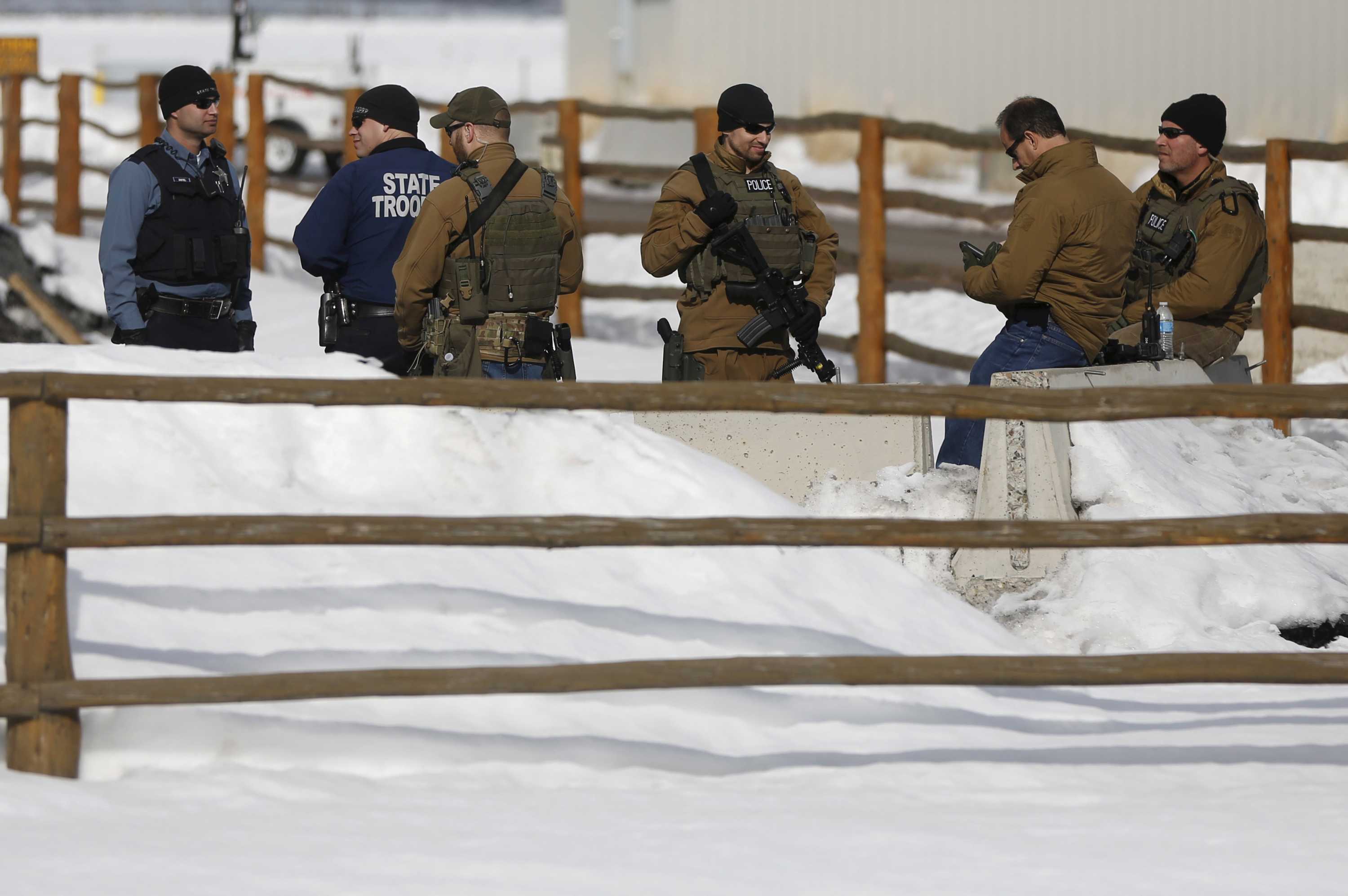 Oregon standoff: Final four wildlife refuge occupiers surrender to ...