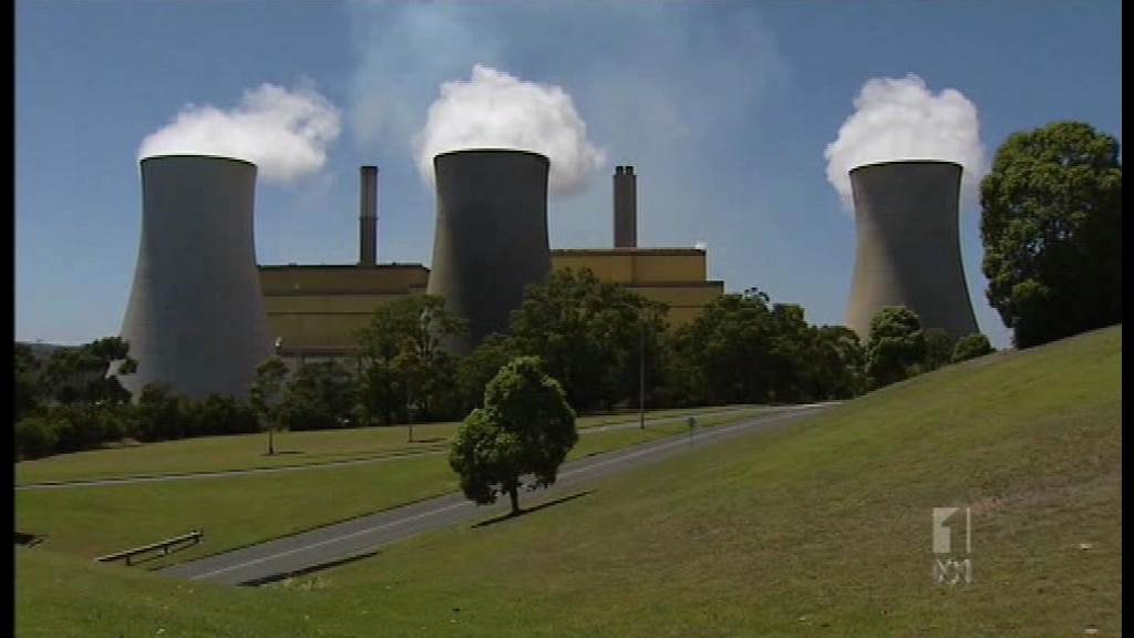 Abbott vows to abolish carbon tax - ABC News