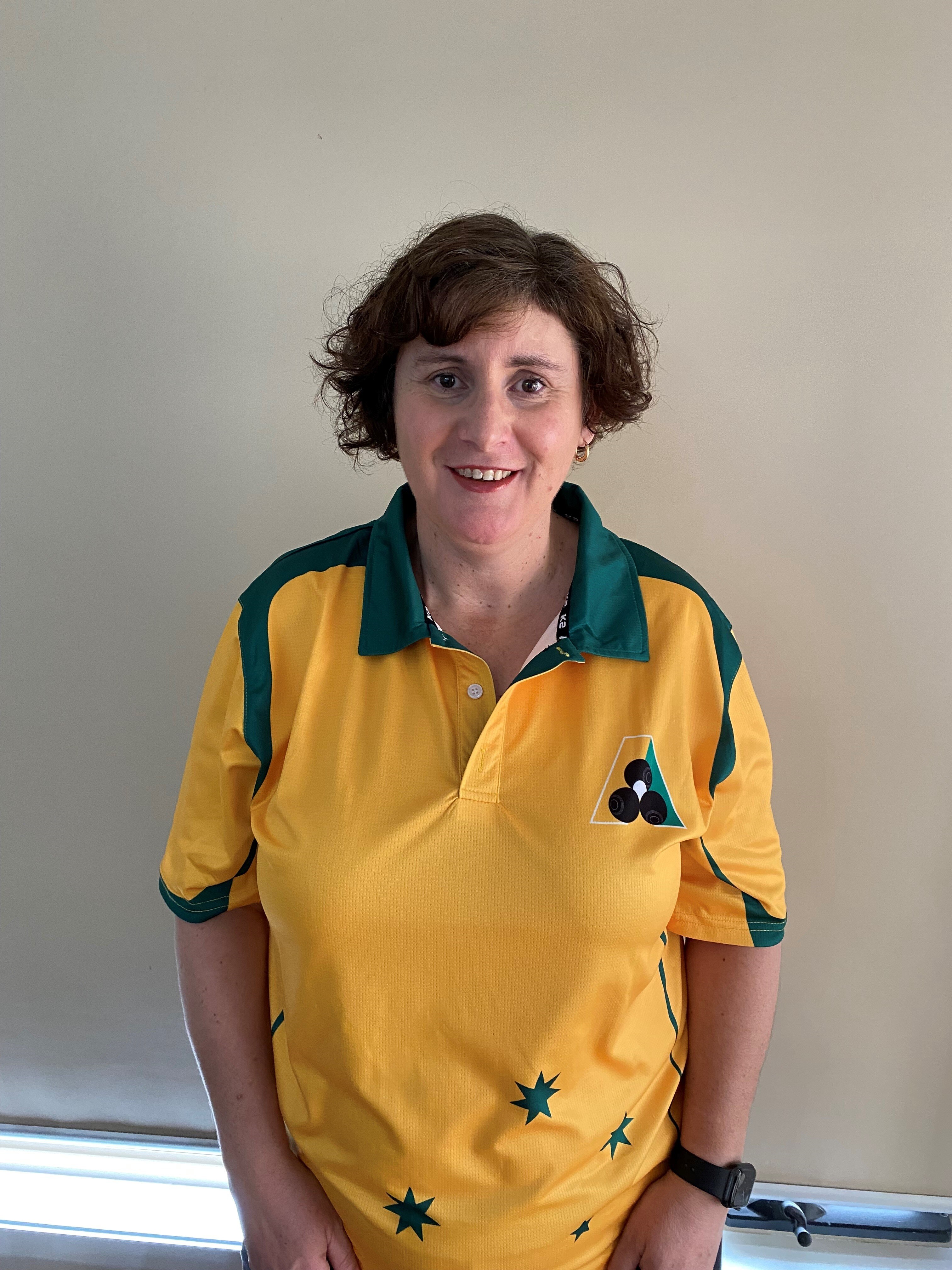 Birchip bowler Natasha Hogan hitting the jack in Scotland - ABC listen