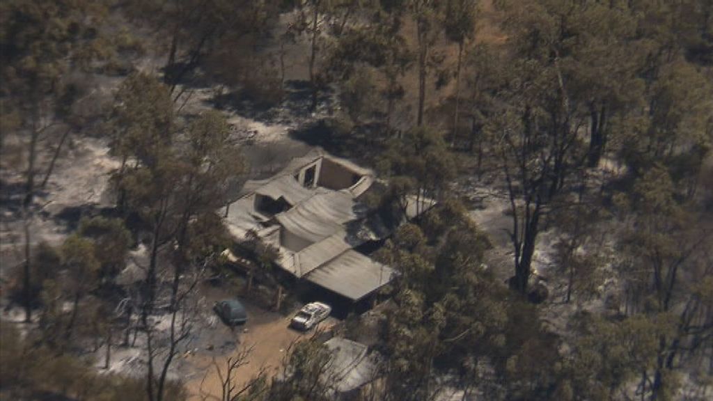 Perth Hills bushfire contained but watch and act alert remains - ABC News