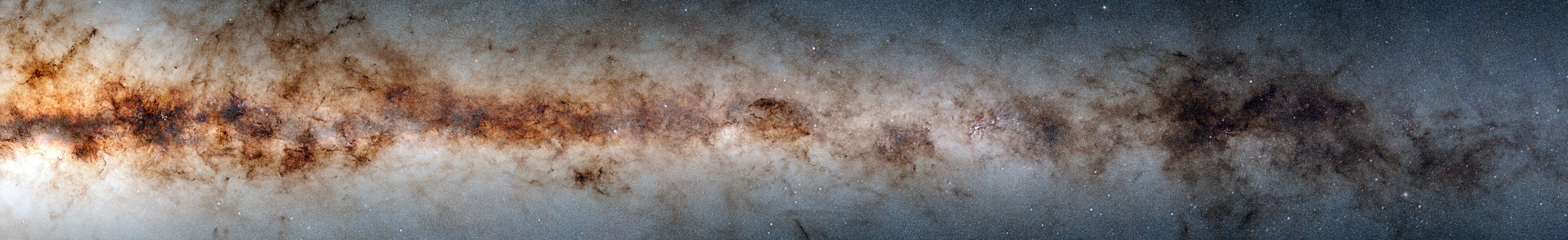 Galactic photo shoot captures 3 billion stars in one of the biggest ...