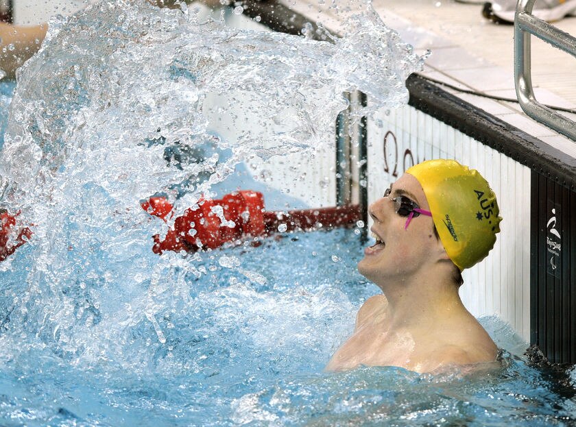 Cowdrey gold boosts Aussie medal tally - ABC News