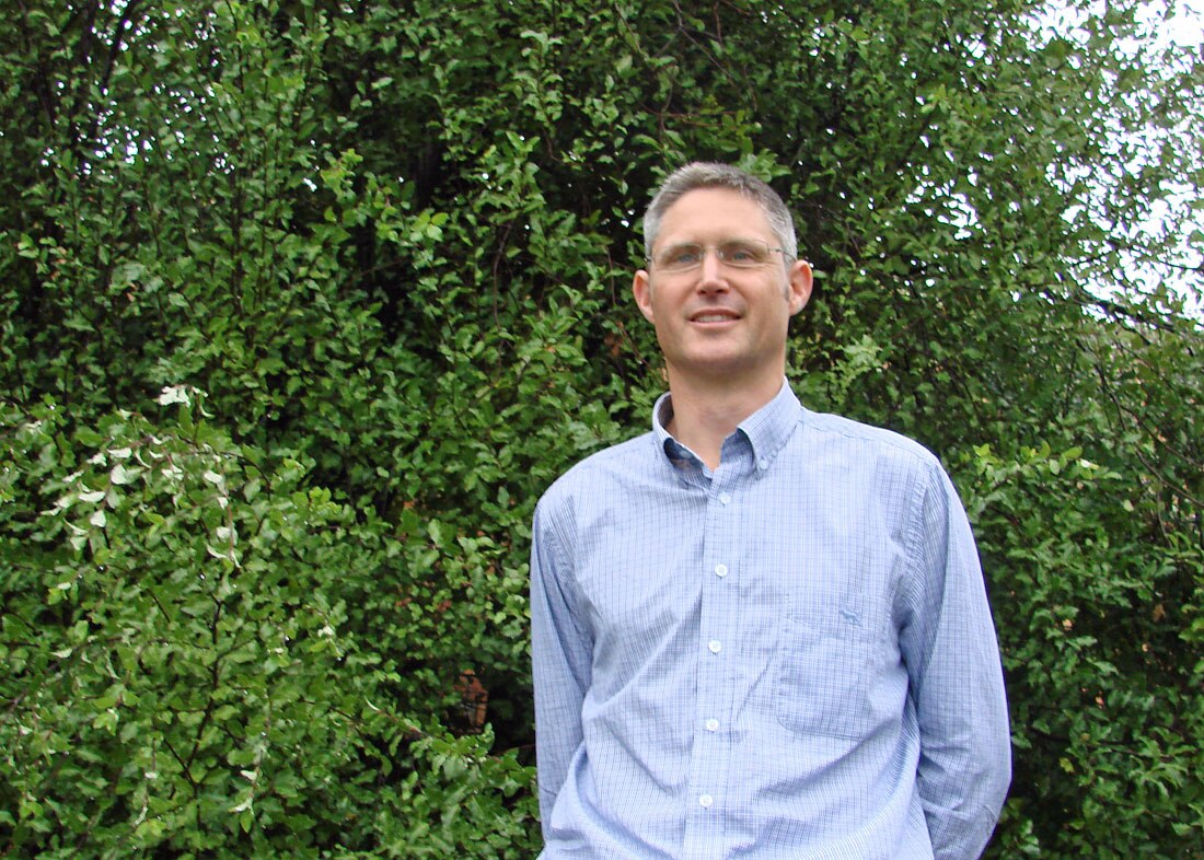 Nuffield scholar researches corporate dairy farms - ABC News