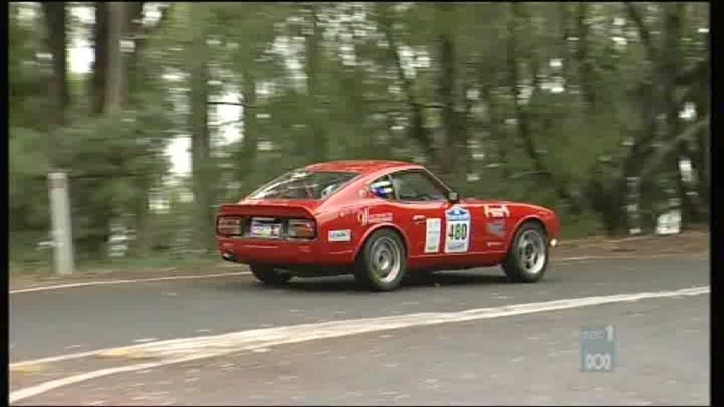 Weeks wins Classic Adelaide again - ABC News