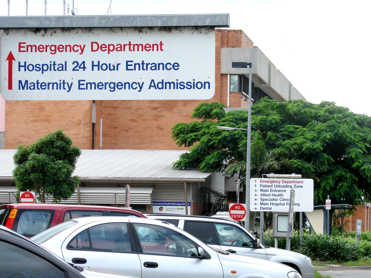 Inside Australia's biggest emergency department - ABC News