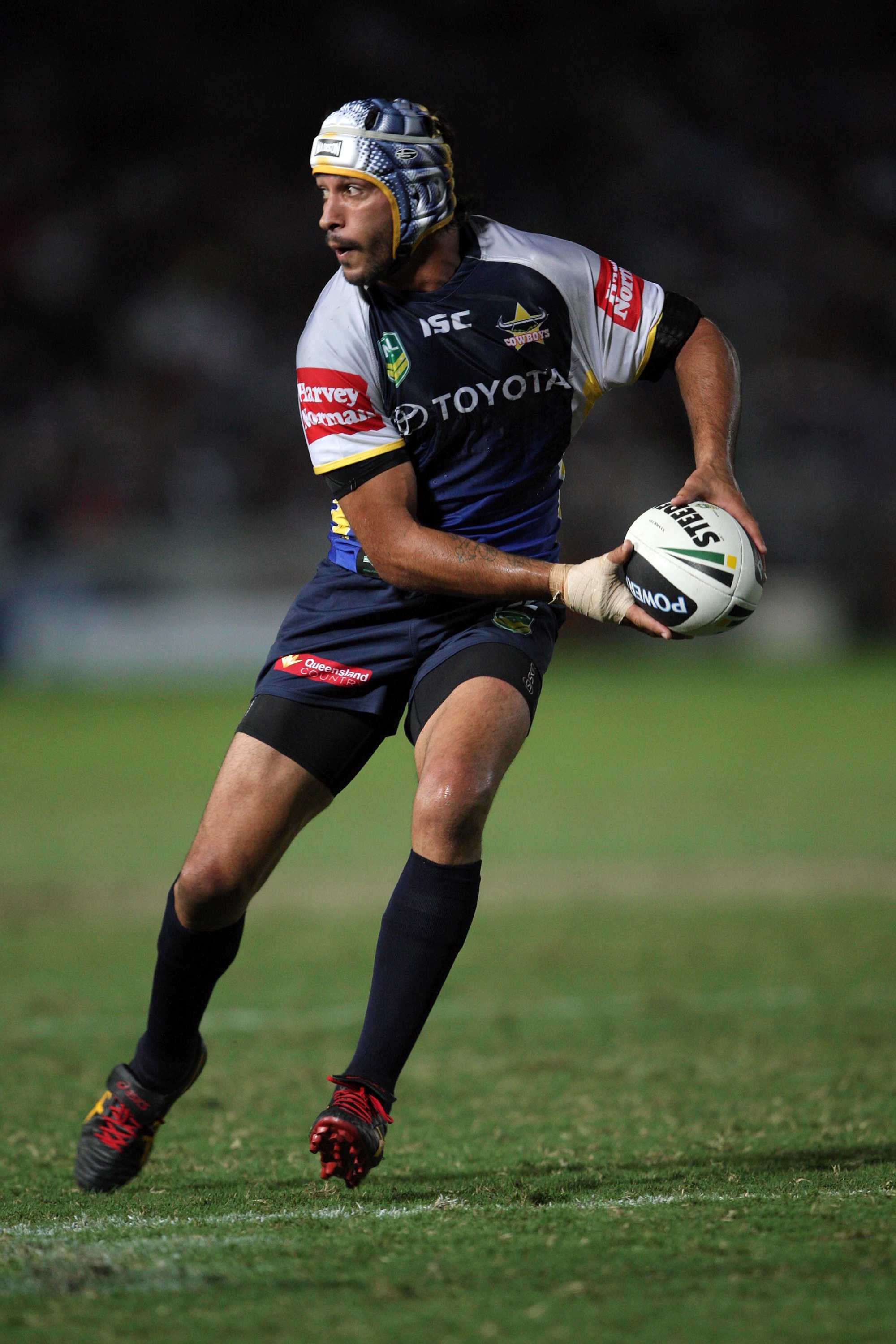 'Delighted' Thurston re-signs for Cowboys - ABC News